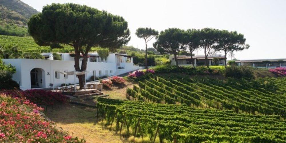 Tasca d’Almerita riceve il premio “The Most Original Wine List in ...